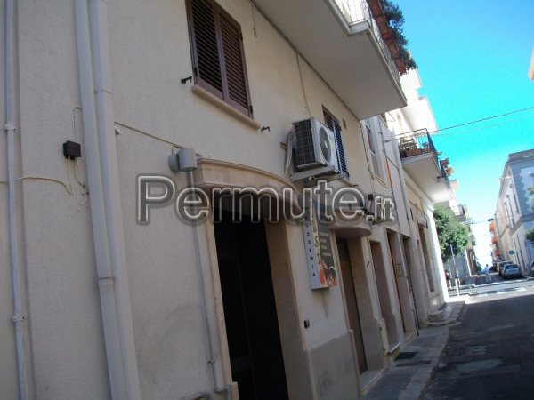 QUASI CORSO ROMA A GALLIPOLI Lecce in Permuta, Palazzo o Stabile ...