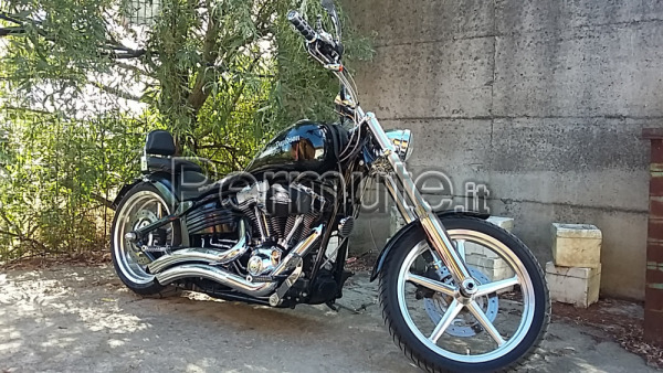 Harley davidson rocker Milano Usato in Permuta, Custom e Chopper ...