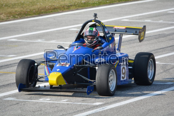 Formula Predator pc010 Treviso Usato in Permuta, Auto sportive - Permute.it