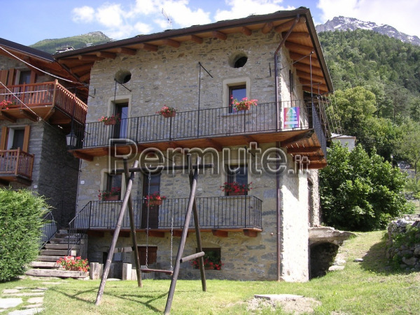 RUSTICO RISTRUTTURATO INDIPENDENTE Valle d'Aosta in Permuta, Rustico ...